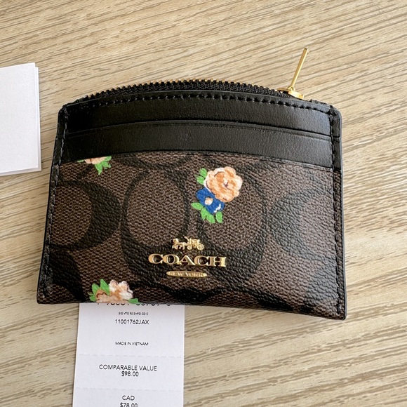 Coach | Bags | Coach Signature Floral Card Wallet | Poshmark